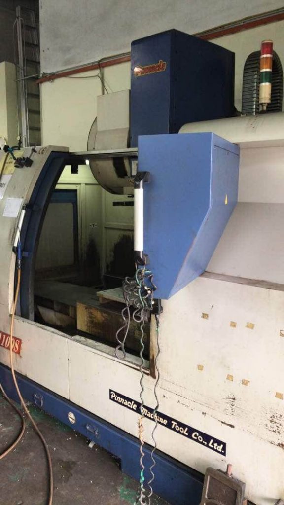 Pinnacle VMC-1100S Machining Center - J-Tech